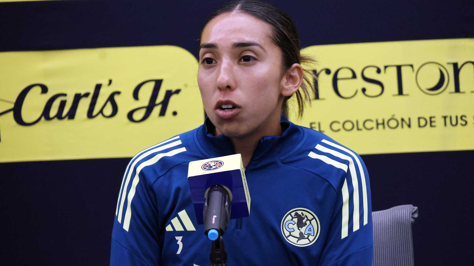 Karina Rodríguez le da la bienvenida a Bruna Vilamala al América ...